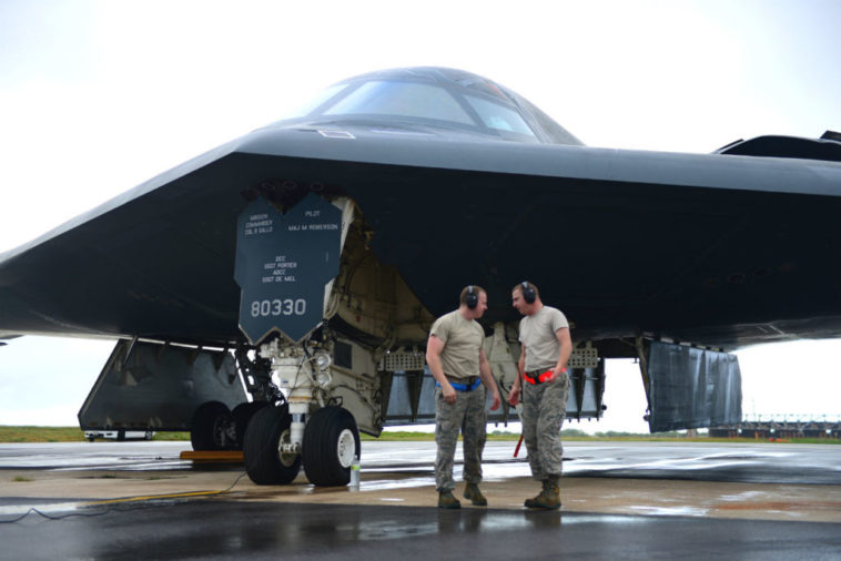 Interesting & Surprising Facts about the B-2 Spirit Bomber - Crew Daily