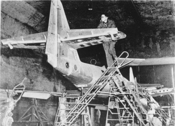 Amazing facts about Messerschmitt Me262; The World’s First Operational ...