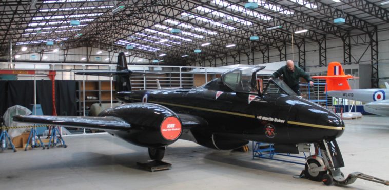 Amazing facts about the Gloster Meteor - Crew Daily