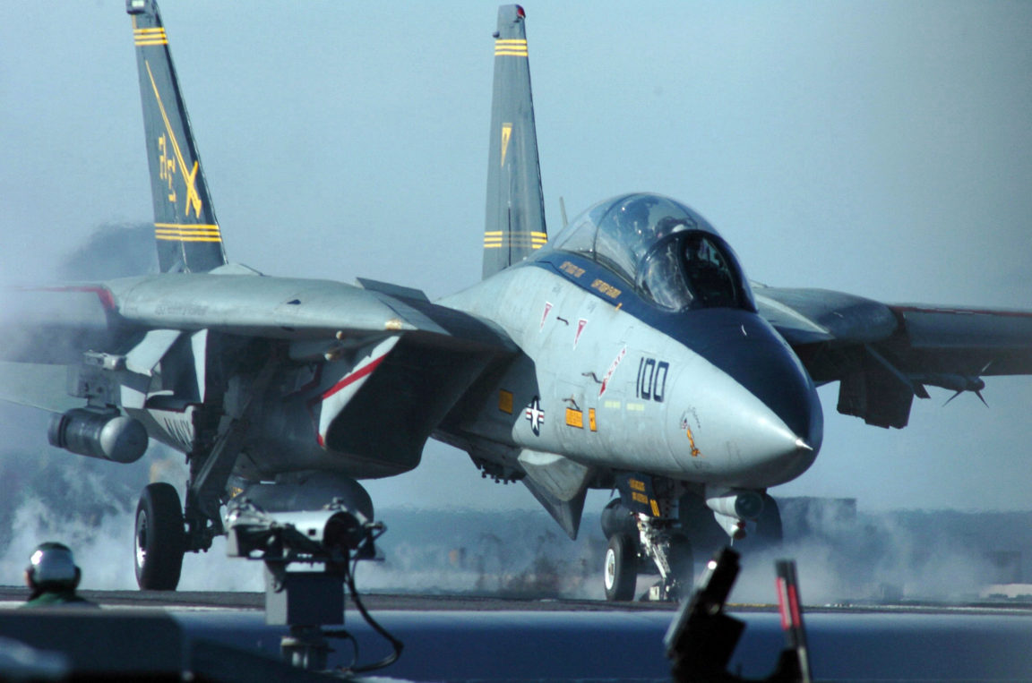 Amazing facts about F-14 Tomcat - Crew Daily