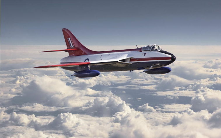 Amazing facts about Hawker Hunter - Crew Daily