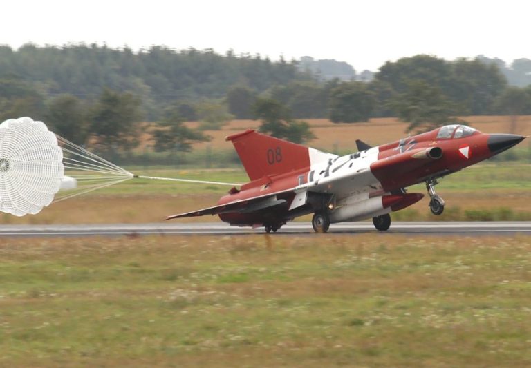 Amazing facts about Saab 35 Draken - Crew Daily
