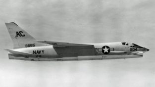 Amazing facts about Vought F-8 Crusader - Crew Daily