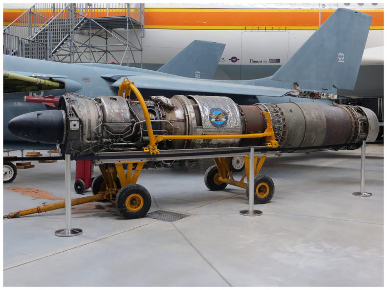 Amazing facts about Vought F-8 Crusader - Crew Daily