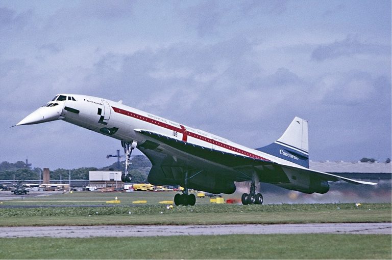 Eye-Opening Facts About Airplanes - Crew Daily