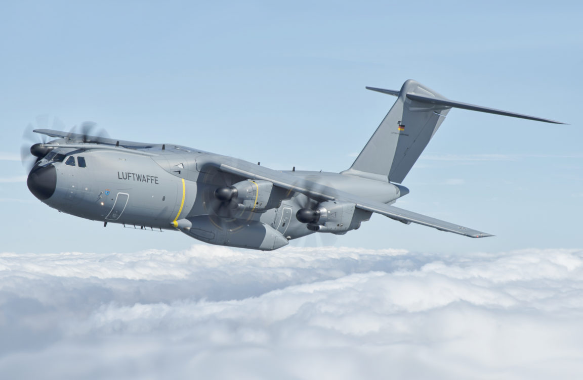 Top 10 aerial refueling aircraft in the world - Crew Daily