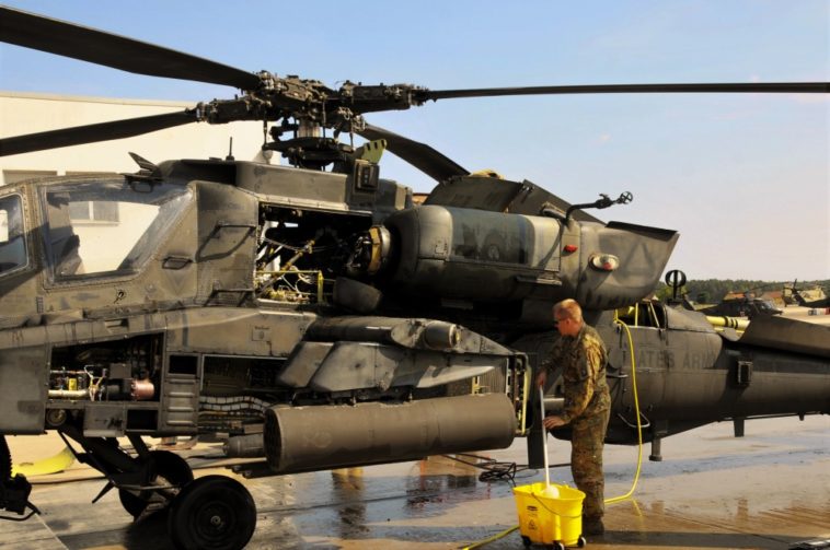 Amazing Facts About The Boeing AH-64 Apache - Crew Daily
