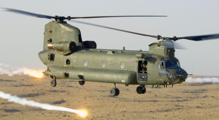 Amazing facts about Boeing CH-47 Chinook; The Military Helicopter ...