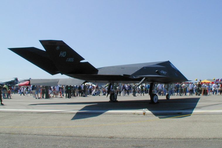 Amazing Facts about the Lockheed Martin’s F-117 Nighthawk: The World’s ...