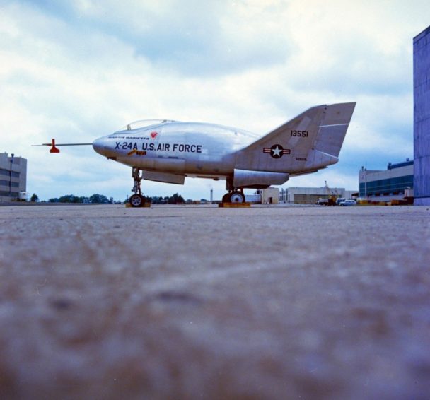 Stunning Experimental Aircraft of NASA - Crew Daily