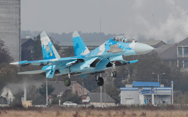 Amazing facts about the Sukhoi Su-27; Russian Air Superiority Jet ...