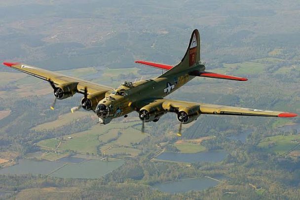 Interesting facts about the Boeing B-17 Flying Fortress - Crew Daily