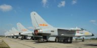 Interesting facts about Xian JH-7 Flounder/FBC-1 Flying Leopard - Crew ...