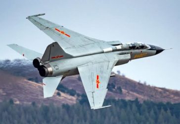 Interesting facts about Xian JH-7 Flounder/FBC-1 Flying Leopard - Crew ...