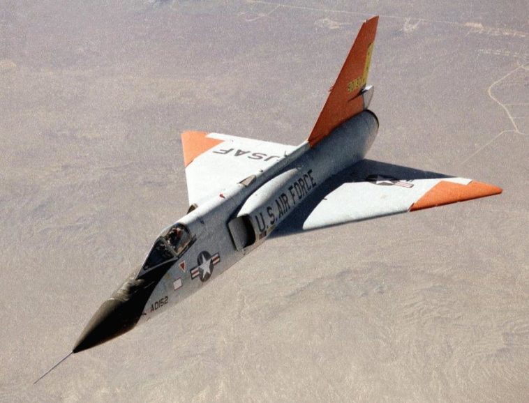 Convair F-102 Delta Dagger: The Interceptor of the United States Air ...