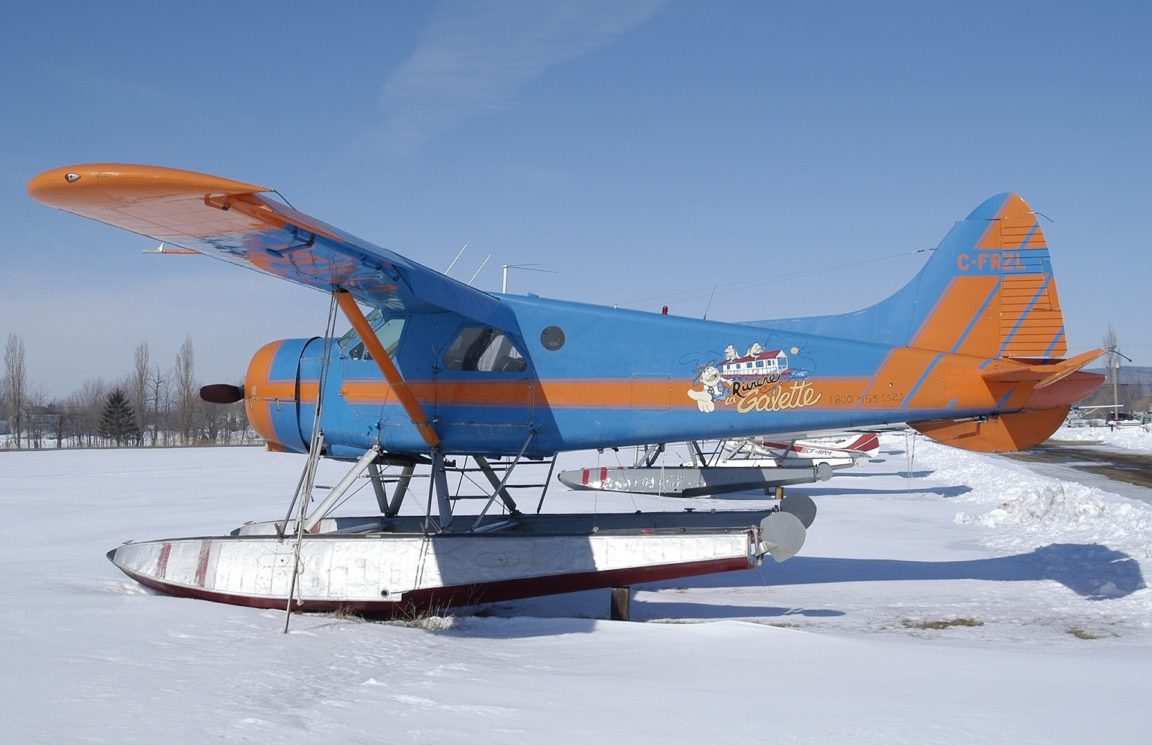 de Havilland Canada DHC-2 Beaver: Civilian STOL (Short Take-Off landing ...