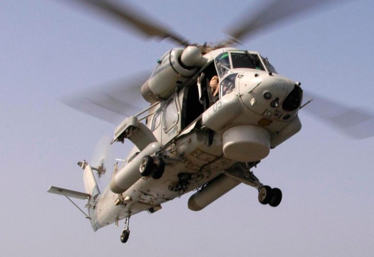 Kaman SH-2 Seasprite: The Antisubmarine Warfare (ASW) Helicopter - Crew ...
