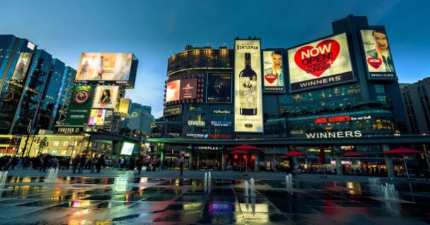 Best & Fun Things To Do In Toronto, Canada